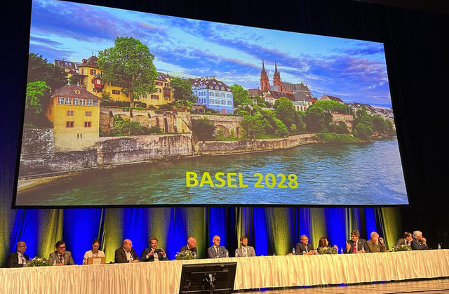 ZweiChirurgen richten 2028 grössten Hernienkongress der Welt aus | ZweiChirurgen